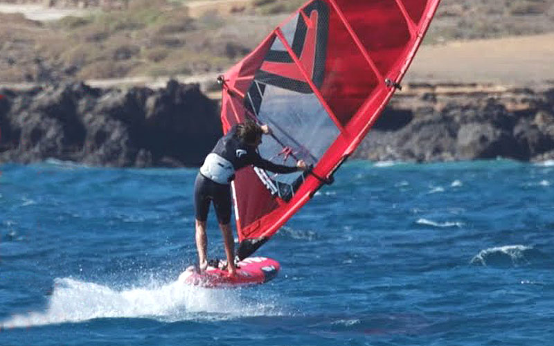 Windsurfing Tutorial Flaka - Dieter van der Eyken | WINDSURFERS